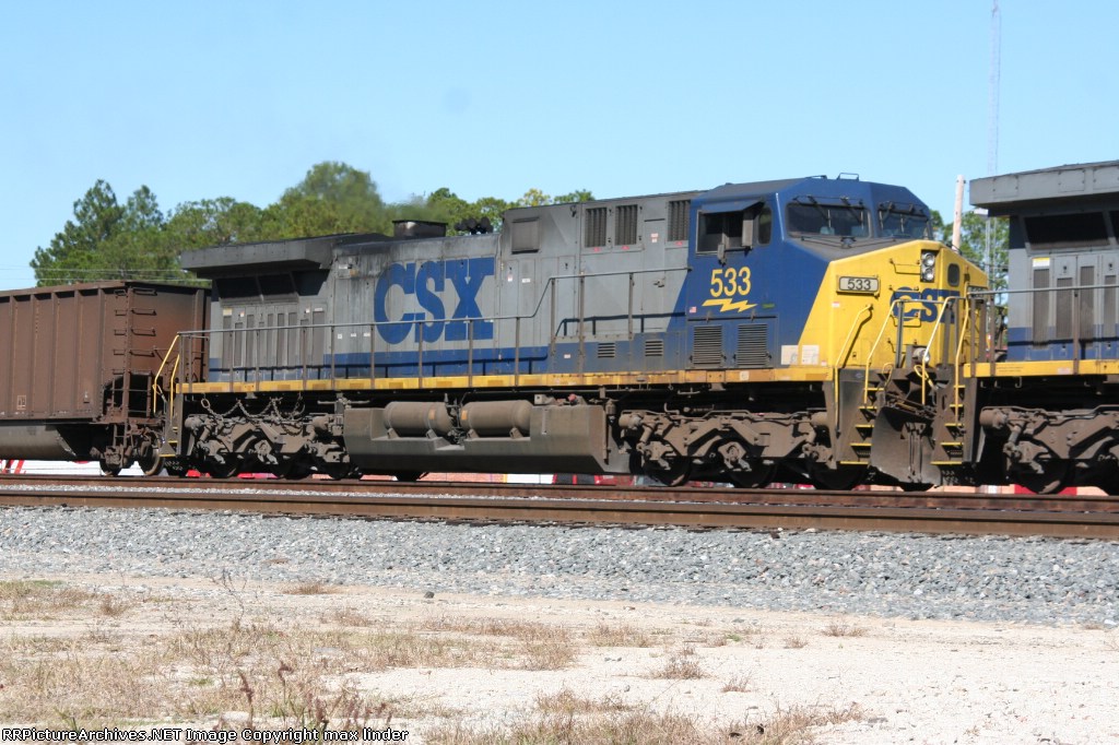CSX 533